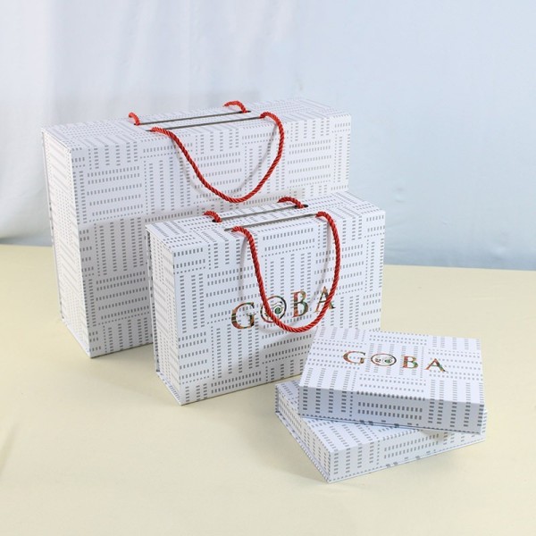 Quality Cardboard Magnetic Folding Box Gift Watch Packaging Custom Matte Lamination for sale