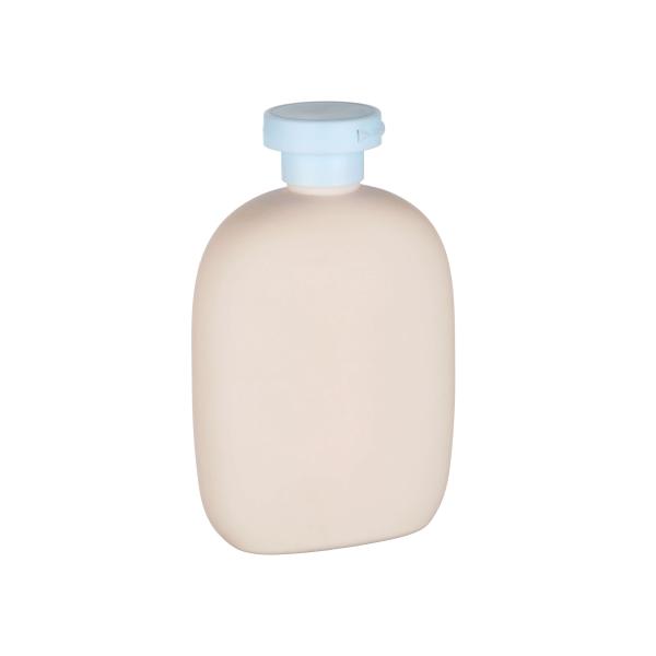 Quality Matte Luxury Lotion Bottles Beige Empty Plastic Lotion Bottles 300ml for sale