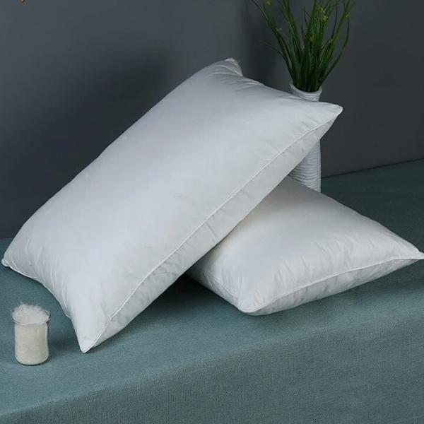 Quality Dust Resistant Hotel Quality Down Pillows Customized For Adults for sale