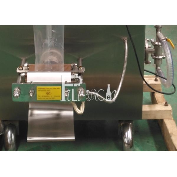 Quality PE Film 2000BPH Sachet Water Filling Machine for sale