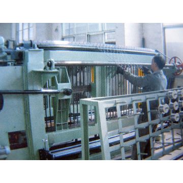 Quality Automatic Heavy Duty Hexagonal Wire Netting Machine Width 2200mm for sale