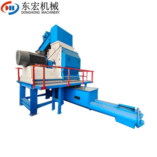 Quality 4000*3000*3500 Wood Chip Crusher Turns Wood into Sawdust for Cocoa Powder Making for sale