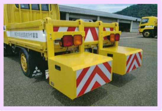 Quality Traffic Yellow Crash Proof Truck Mounted Attenuator for sale