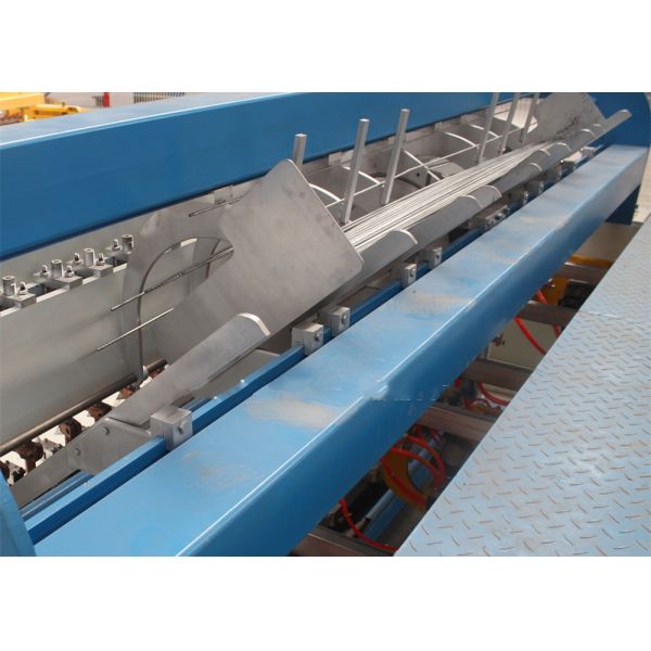 Quality Highway Wire Mesh Fence Machine , 3 - 8mm Water Cooling Welded Wire Mesh Machine for sale