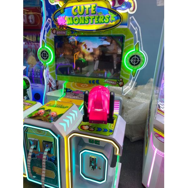 Quality Defender Lottery Coin Operated Gun Shooting Game Monsters Ticket Redemption for sale