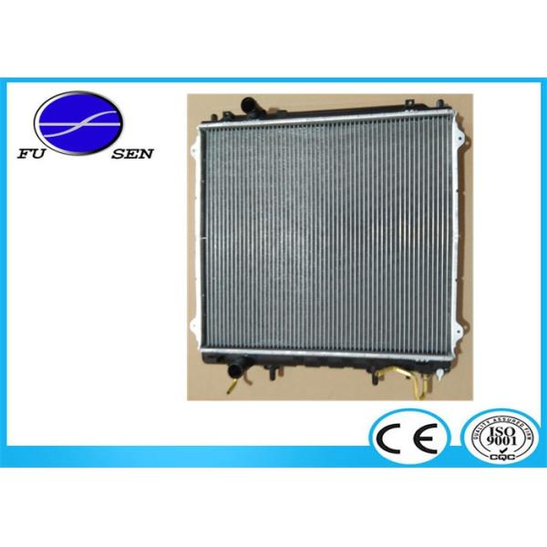 Quality Water Cooled Hyundai Car Radiator For Hyundai TERRACAN 2.9D PA 510*568*26mm for sale