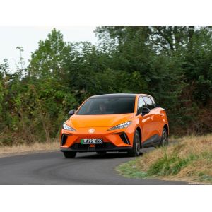 Quality New Energy 2024 hottest pure electric vehicleMG4 EV with 250N.m Torque Max. 986l Extra Large Trunk Space for sale