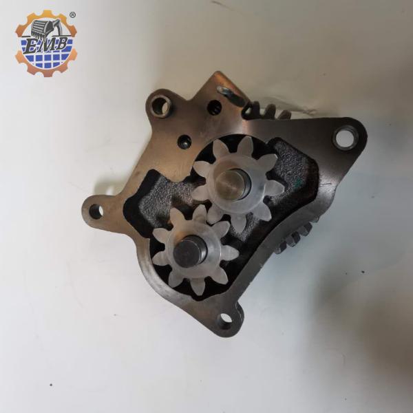 Quality 4HK1 EX330C Excavator Engine Parts 1-13100313-1 8943904143 Isuzu Engine Oil Pump for sale