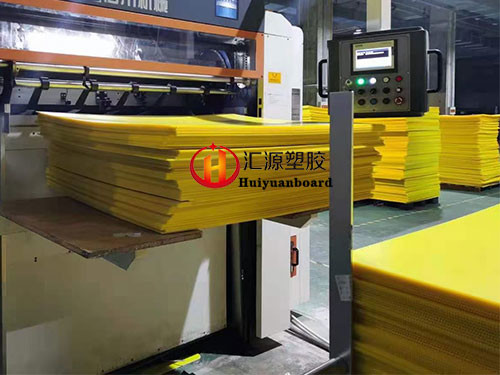 Quality 8mm Reusable Fireproof Yellow Corrugated Plastic Sheets for sale