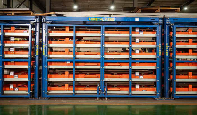 Roll Out Metal Structure Rack Heavy Duty Manual Horizontal Sheet Metal Storage Rack Industrial Use