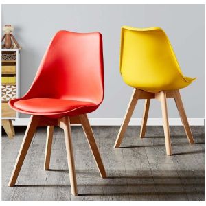 Quality Nordic Wooden Leg Dining Chair Modern Tulip Chair Wear Resistant for sale