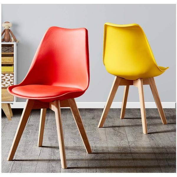 Quality Nordic Wooden Leg Dining Chair Modern Tulip Chair Wear Resistant for sale