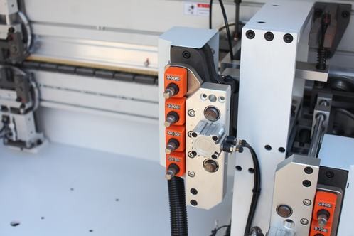 Quality Laminate Boards Edgebander Pre Milling Wardrobe Edge Banding Machine for sale