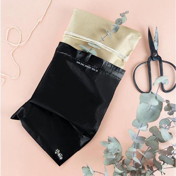 Quality Black Compostable Mailing Bags Custom Poly Mailer Bags No Chemicals for sale