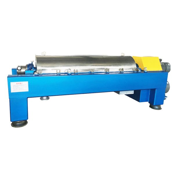 Quality 2 Phase Decanter Centrifuges For Sludge Concentrated Dewatering System 35kw for sale