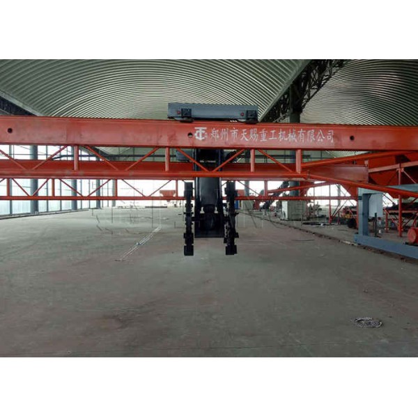Quality Wheel Type Compost Turner Fermentation Composting Machine For Organic Waste for sale