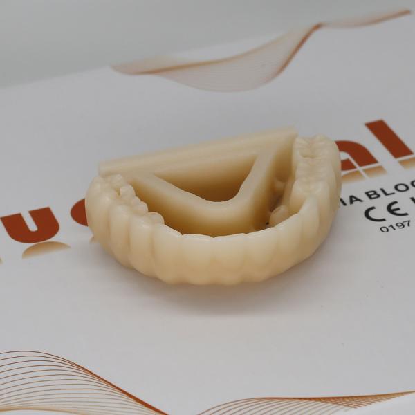 Quality 49% Translucency Multilayer Zirconia Block 98mm Dental Milling Disc for sale