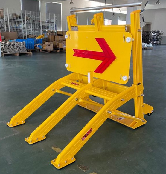 china Anti Rust RAL 1023 Foldable Portable Vehicle Barricades Compact Vehicle Stopper