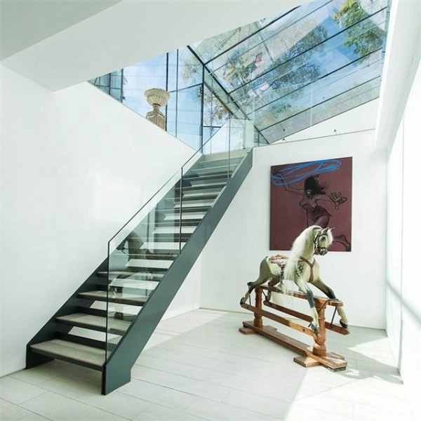 Quality High Strength Flooring Mounted Tempered Laminated Glass Straight Staircase with LED for sale