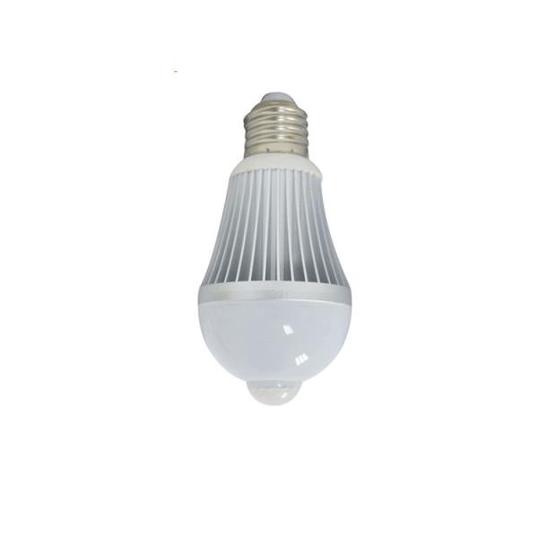 Quality Long Time Duration LED Light Bulbs , Isolation Driver Night Light Bulbs for sale