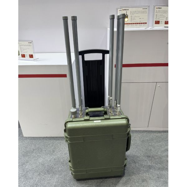 Quality 3KM Anti FPV Backpack Drone Jammer 1.5GHz 2.4GHz 5.8GHz Portable Frequency Jammer for sale