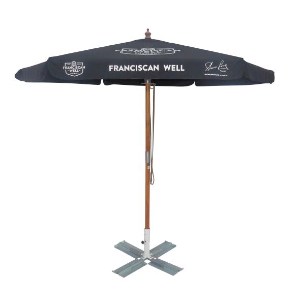 Quality Stable Structure Wooden Umbrella with Pongee Panel Material and 2.5m Open Diameter for sale