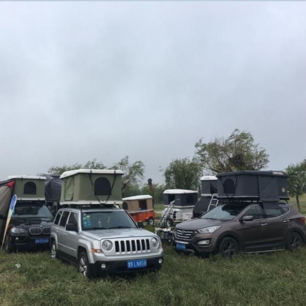 Quality Grey Car Roof Top Tent for Vehicle Diy 4 Person Camping Area 2.4 Square Meters for sale