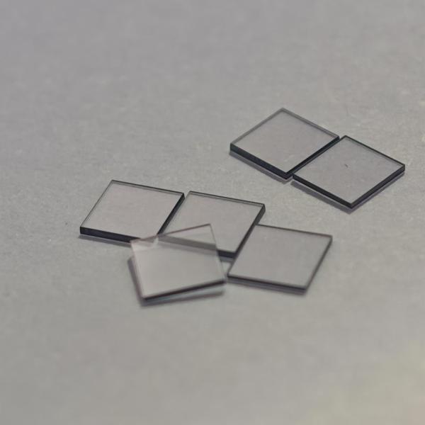 Quality Electronic Grade Single Crystal CVD Diamond Lab Grown Diamond 4*4*0.3 4*4*0.5 for sale