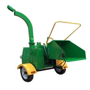 Quality DWC-22 DWC-40 Small Mobile Wood Chipper Machine Shredder for sale