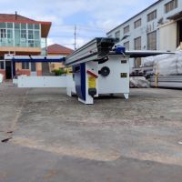 Quality High Accuracy Sliding Table Panel Saw For Woodworking Furniture MJ3200 3250*3150 for sale