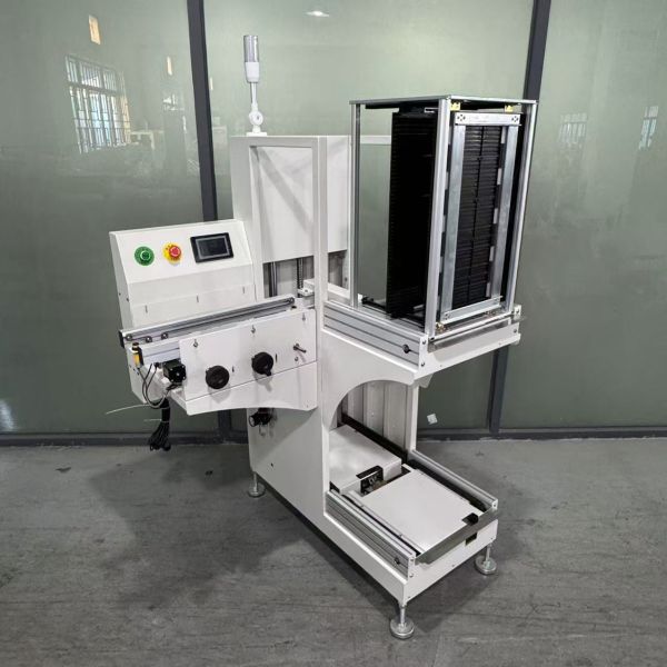 Quality Automatic SMT L-type PCB Unloader featuring Down Loader and Magazine Collector for sale