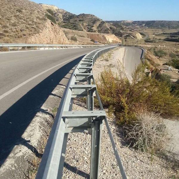 Quality Customized Hot Dip Galvanized Highway Guardrail 345 Material for sale