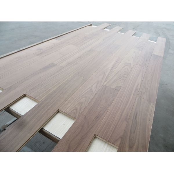 Quality Slight Brushed Matt American Walnut Engineered Hardwood Flooring Natural Lacquer for sale