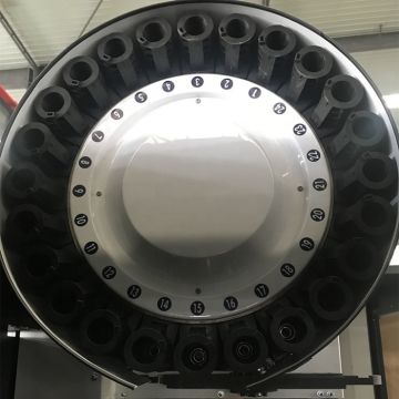 Quality High Rigidity 4 Axis Vertical Machining Center Milling Machine VMC1300 for sale