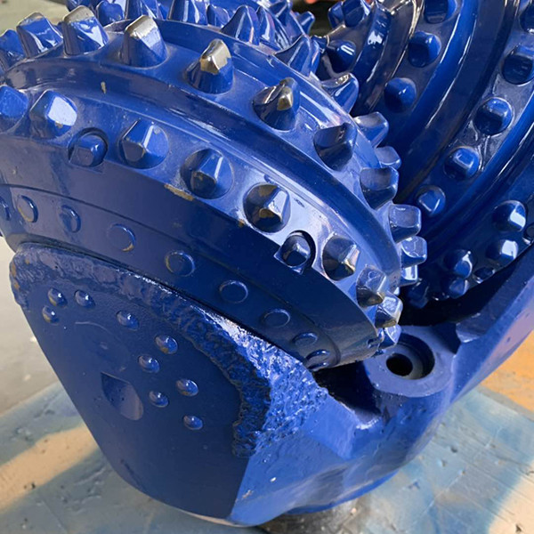 Quality Tungsten Carbide Drill Bit 22 inch TCI Tricone Bit With API Spec. Pin Box for sale