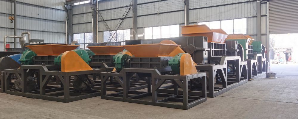 Full Automatic Thick Plastic Plate Duroplasts Two-Axis Crusher Shredder to Recycle Plastic