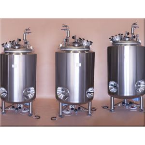 Quality Juice Cooling GMP Stainless Steel Storage Tank With Jacket for sale
