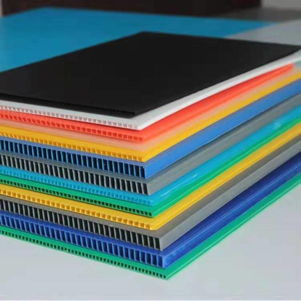 Quality Black White PP Corruagted Board UV Resistant 2mm 3mm Hollow Core Plastic Sheets for sale