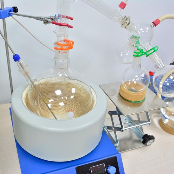 Quality Short Path Distillation Equipment 2L Laboratory Kit for sale