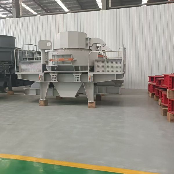 Quality Dry Grinding and Classifying of Ceramic Materials for sale