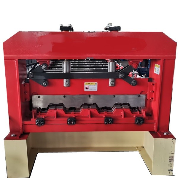 Quality Hydraulic Decoiler Metal 0.8mm Plc Decking Forming Machine for sale