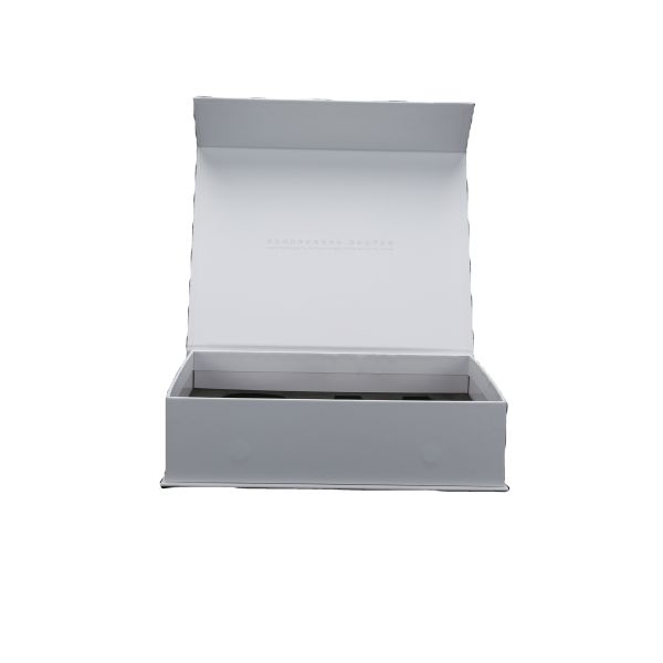Quality Customized Foldable Magnetic Closure Gift Boxes for Candle and Perfume Shipping for sale