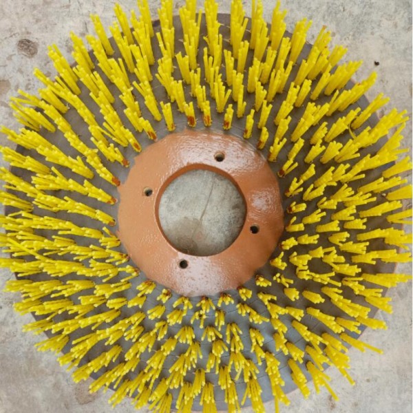 Quality 12Inch Industrial Yellow Nylon Bristle Underwater Deck Hull Cleaning Brush for Ship Hull Cleaning for sale
