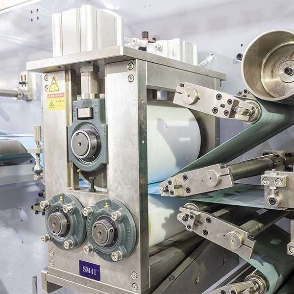 Quality High Efficiency Underpad Making Machine Easy Operation Customized for sale
