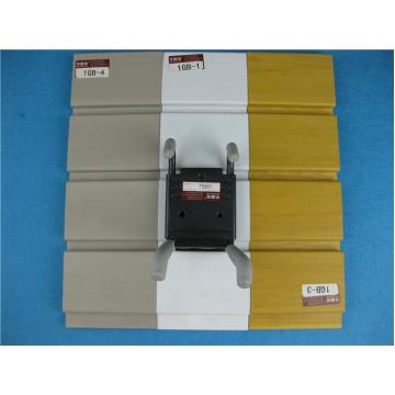 Quality Fashion Look Wall Storage Panels / Slatwall Hanging Display Hooks for sale