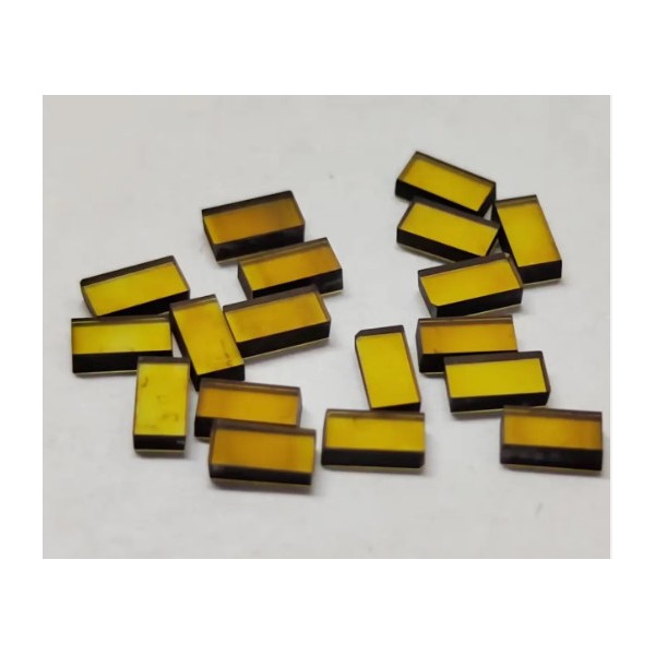 Quality Rough rectangle Single Crystal Diamonds 10x3x1.5mm Mono CVD Diamond for sale