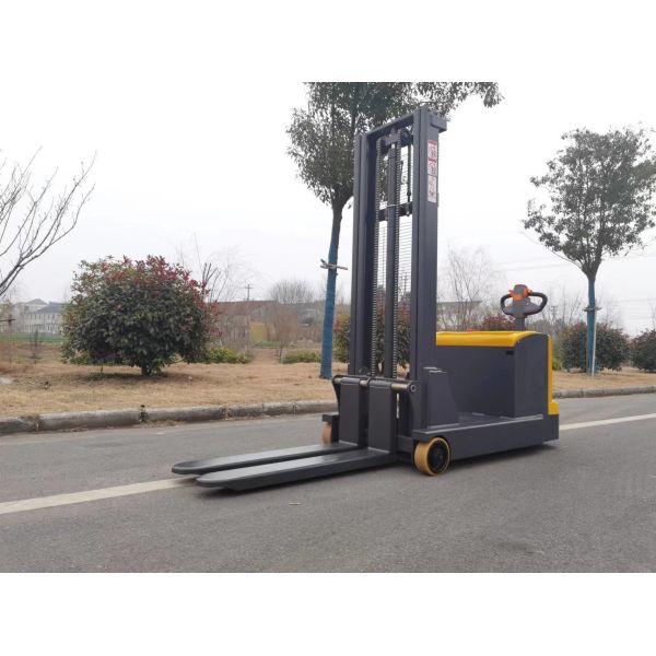 Quality Warehouse Handling Counterbalanced Stacker 1.2 Ton 2.5 Ton Pallet Stacker CE for sale