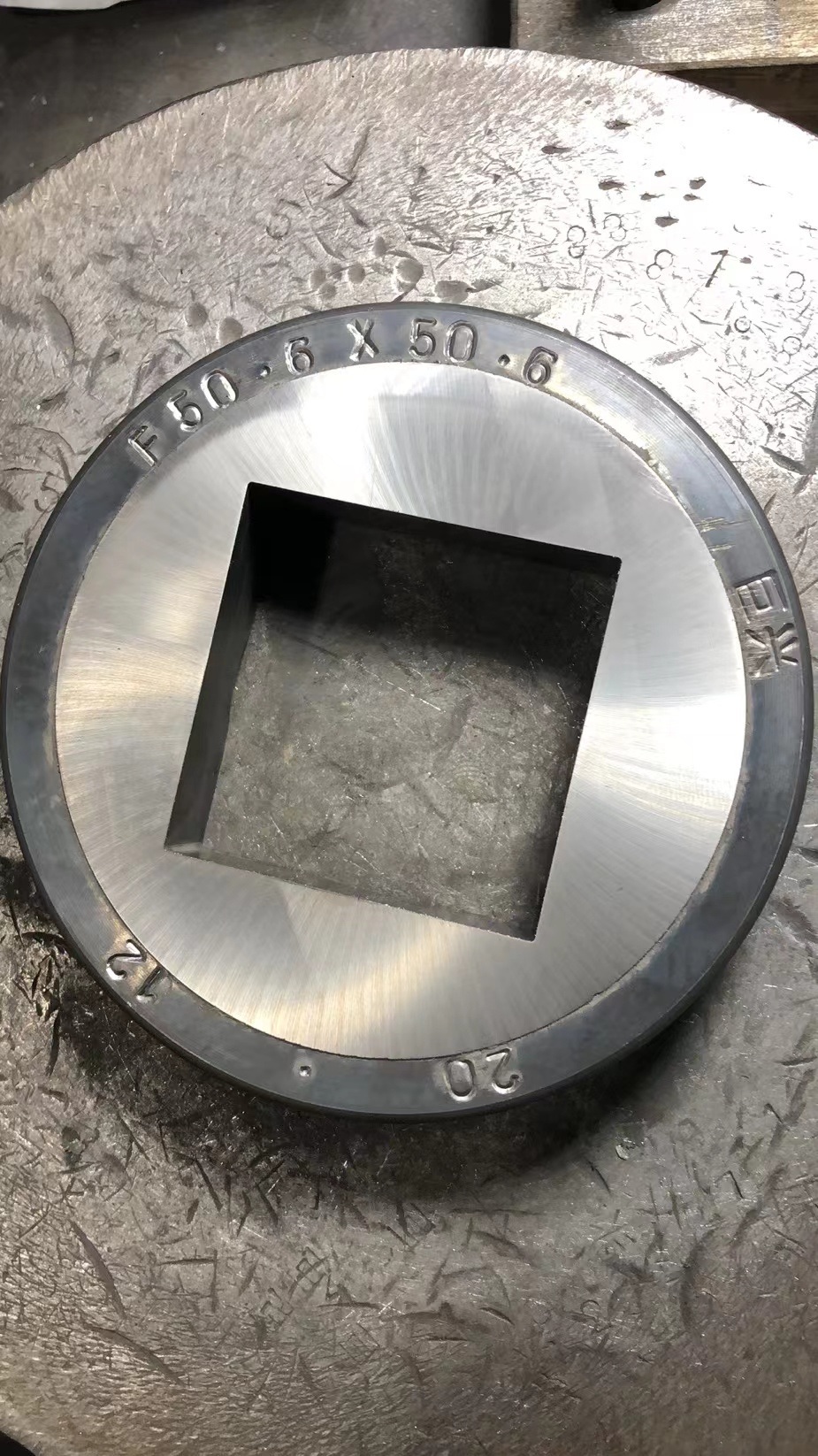 Polycrystalline Diamond Dies Tungsten Carbide Wire Drawing Dies Drawing Dies Manufacturers