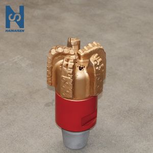 Quality Stone Golden Diamond PDC Drill Bit , Steel Body Drilling Bits For Oil Rigs for sale