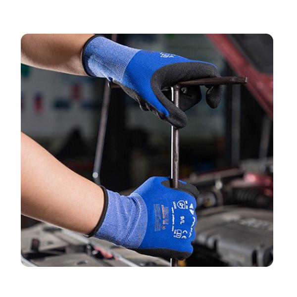 Quality Automotive Soft Nylon Spandex Liner With Sandy Nitrile Gloves for sale